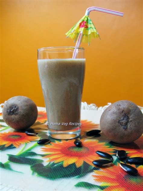 Chikoo Or Sapota Milkshake Vegetarian Recipes