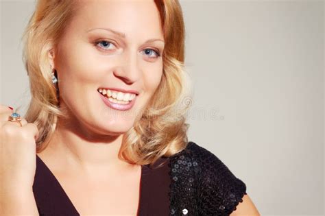 Seductress Stock Image Image Of Beauty Hairdo Human 17277423