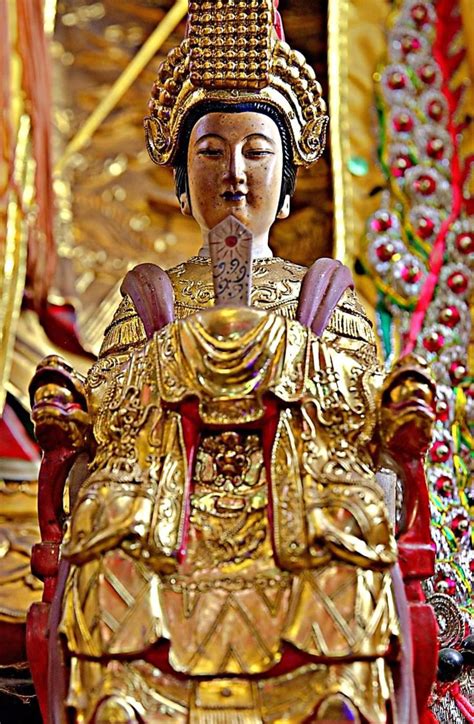 Ghim C A Chanaiporn Puttaruksa Tr N Ma Zu