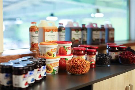 Ерөнхийлөгч У Хүрэлсүх үндэсний үйлдвэрлэгч аж ахуйн нэгжүүдэд ажиллажээ