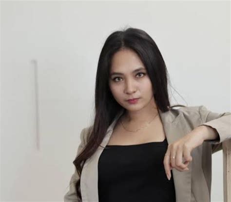 Vilia Carl Dan Fakta Menarik Dari Konten Tiktoknya Tafenpah Tafenpah Com