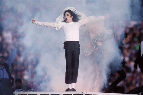 Michael Jackson Refused To Perform Hit Song For Royal Before Realising
