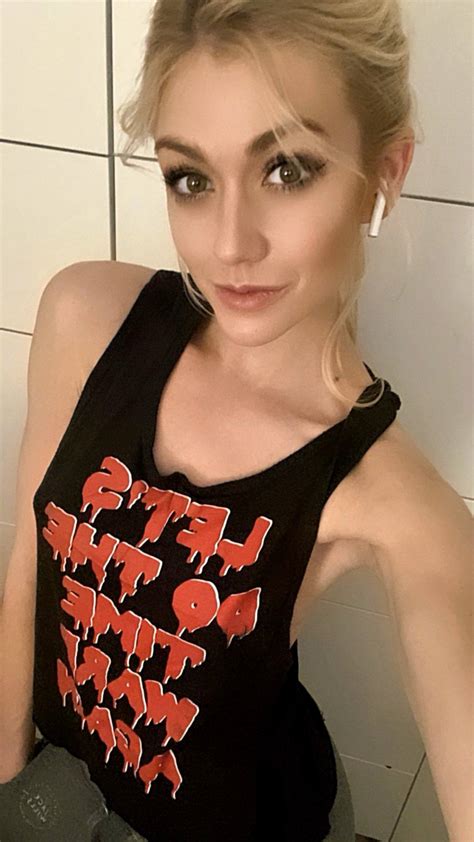 Katherine Mcnamara Pretty Selfie Hot Celebs Home