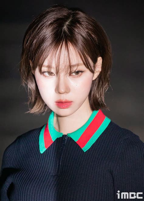 매콤감투🎸 On Twitter 구찌윈터 갠적으로 슴콘윈터만큼의 충격을 받음 당연함 ㅇㅇ 이 얼굴을 봐 구찌윈터 슴콘윈터