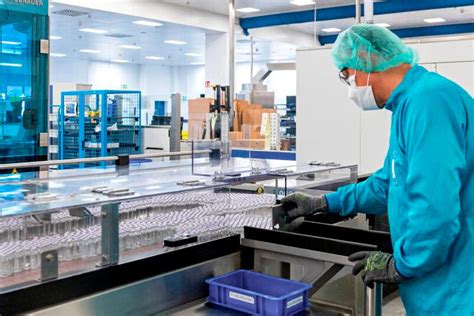 Por Qué La Economía Argentina Es Bimonetaria Macr Página12