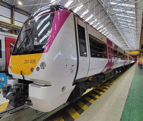 First Trains Enter Service From Alstom Project To Repaint Trenitalia