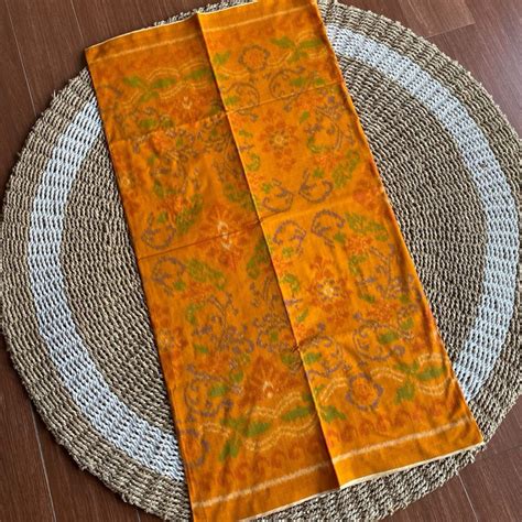Jual Tenun Endek Bali Motif Patra Warna Kuning Gringsing Shopee Indonesia