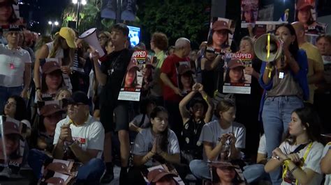 В Тель Авиве прошли акции протеста с требованием вернуть пленных удерживаемых ХАМАС Youtube