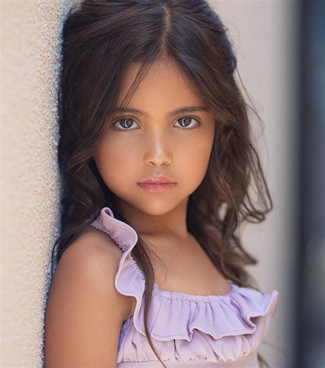 Ava Foleys Instagram Twitter And Facebook On Idcrawl