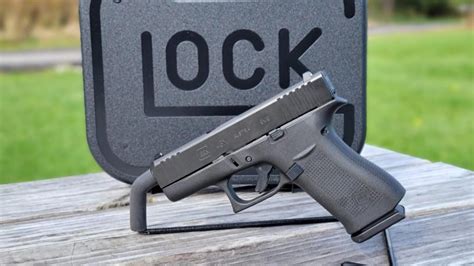 Así Es La Nueva Pistola De Los Policías De Paisano En España Una Glock