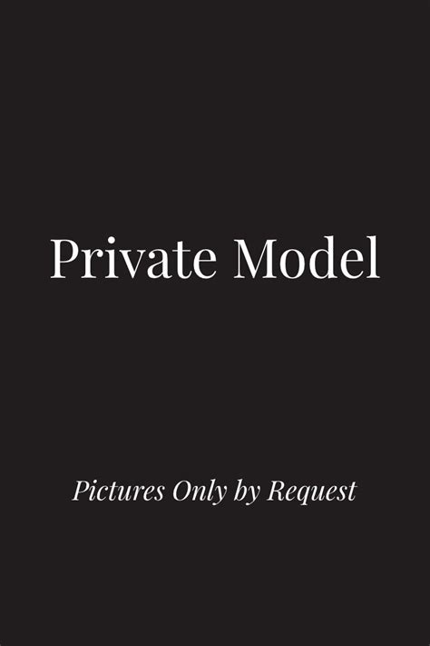 Triss High Class Escort Dolls And Roses