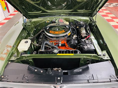1969 Dodge Charger Engine
