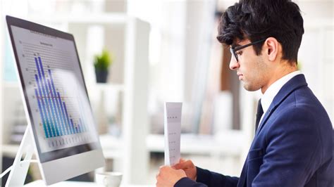 Why Every Marketer Should Learn Data Visualization Basics