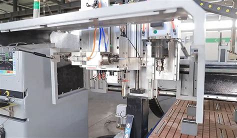 Nesting CNC Router Machine With Drilling Holes IGOLDEN CNC