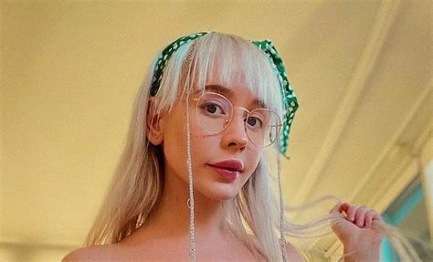 Alice Bong Age Hot Photos Onlyfans Measurements Net Worth Height Wiki Biography More