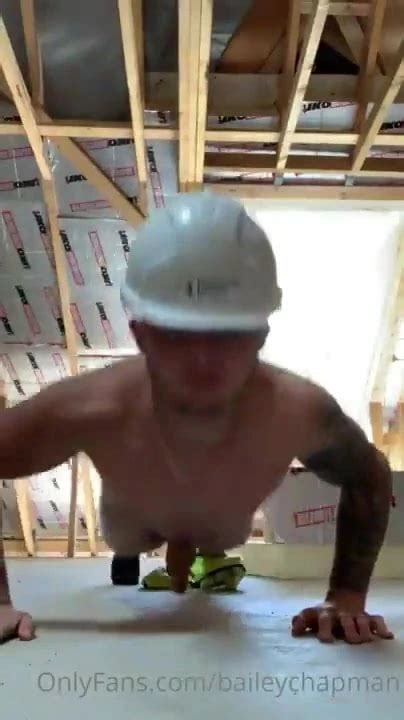 Fit Builder Lad Works Out Naked Gay Amateur Porn XHamster