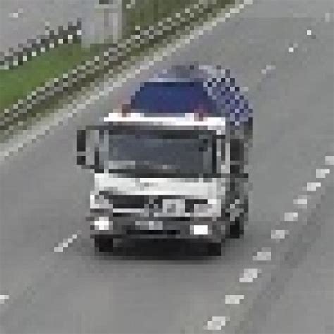 Truck Detection Object Detection Dataset V1 2022 12 23 12 03am By