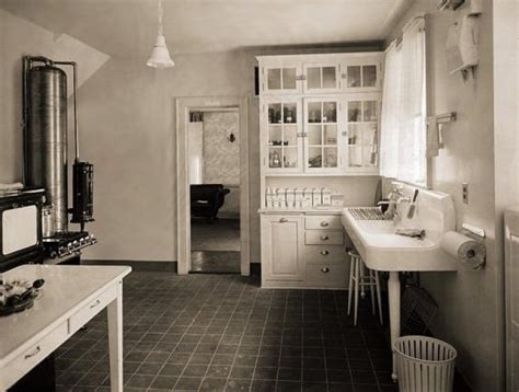 Vintage Kitchen With Black And White Checkered Flooring 1910 Kitchen