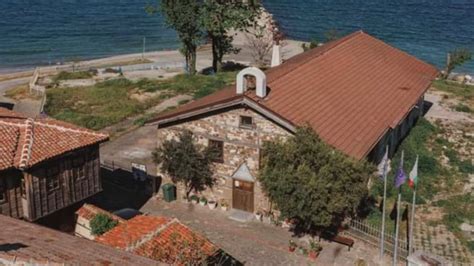 Най старата действаща църква по Черноморието се намира в Поморие Общество Новини Бг