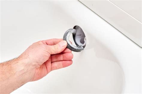 How To Fix A Leaky Bathtub Overflow Tube