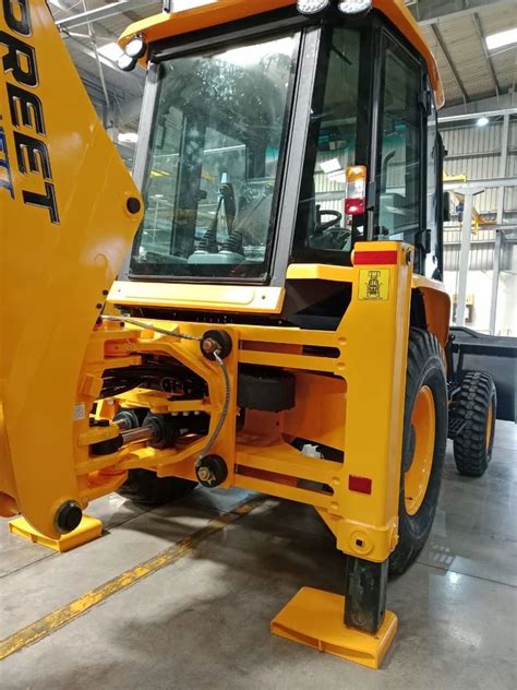New Jcb Preet Hornet Backhoe Loader At ₹ 3550000 In Bhopal Id