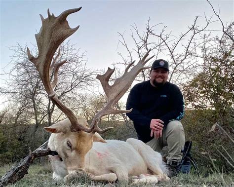 Texas Exotic Hunts And Whitetails Too Exclusive Nocona Ranch