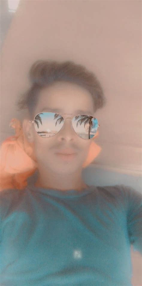 Pin De Tiranga Kumar Em Manoj Kumar