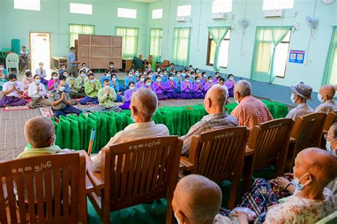 မြင်းခြံမြို့တွင် မြန်မာနှစ်ဆန်းတစ်ရက်နေ့ အထိမ်းအမှတ် သက်ကြီးဘိုးဘွား ပူဇော်ကန်တော့ပွဲ ကျင်းပ