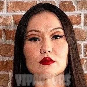 Luna Truelove Net Worth Biography Age Affairs Vip Actors