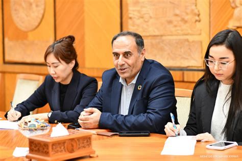 НҮБ ын Хүн амын сангийн тэргүүн Халид Шарифиг хүлээн авч уулзлаа