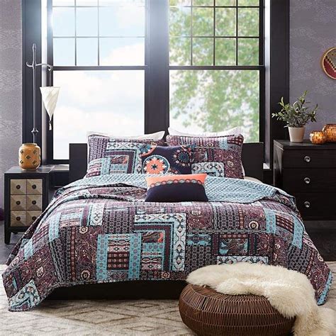 Josie Woodblock Patchwork Reversible Quilted 5 Piece Set King