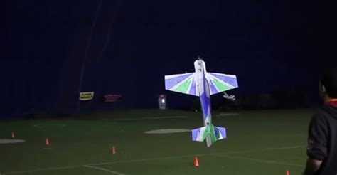 Collective Pitch Thrust Vectoring On A Rc Plane Hackaday