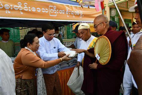 ပြည်ဆန်လှူအသင်းကြီး၏ ၄၂ကြိမ်မြောက် ဆွမ်းဆန်တော်လောင်းလှူပွဲသို့