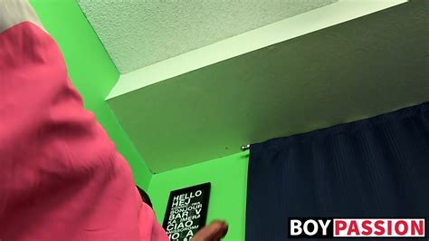 Skinny Homosexual Kyle Eldritch Masturbates Wearing Socks Eporner