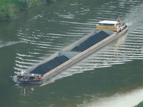 무료 이미지 보트 수송 차량 화물선 수로 기선 나룻배 주유 채널 배송 로잉 짐배 탄소 편주 선박 정박 3264x2448 1147409