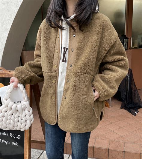 아노디 양털 점퍼