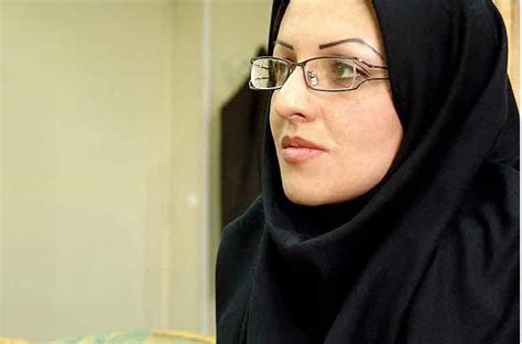 بیوگرافی فاطمه صداقتی مجری رادیو جوان ماجرای اخراج او