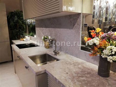 Кварцевая столешница на кухню и стеновая панель из камня Caesarstone ...