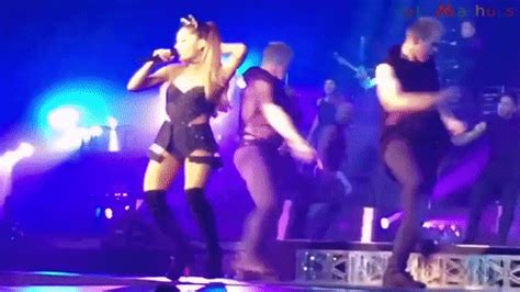 Ariana Grande S