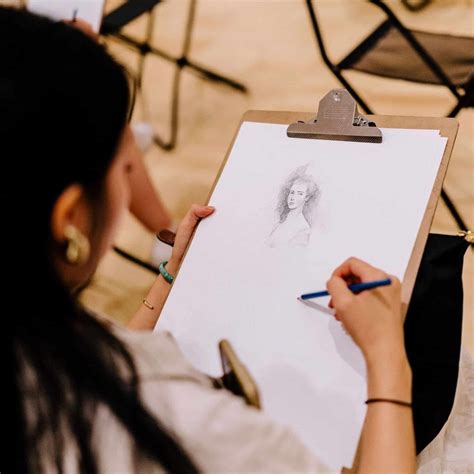 Ngv Teens Sketchbook Sessions • Tot Hot Or Not