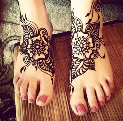 Flower Henna Tattoo On Feet Foot Henna Tattoo Designs Foot Henna