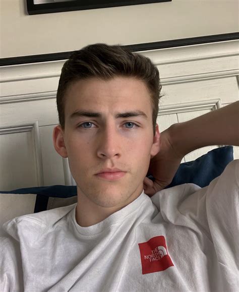 9344 Best R Gayrateme Images On Pholder Gay Country Dude Any Takers