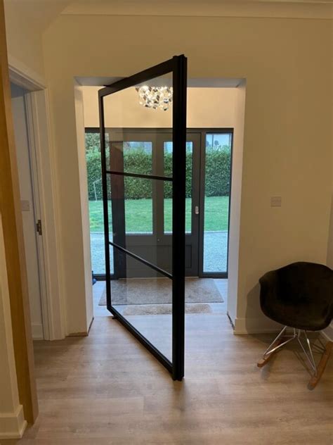 Slimline Internal Pivot Doors Kat Uk Architectural Aluminiumkat Uk