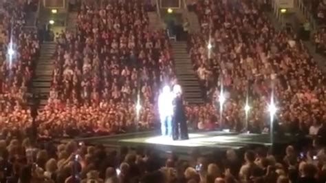 Adele Gets A Woman To Propose To Her Boyfriend As She Kicks Off Live