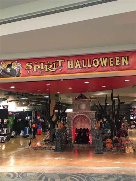 The Halloween Store In Mall