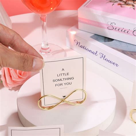 Badu Bg 1pc Сватбена маса Държачи за номера на бележки Метални щипки за снимки Поставете карта