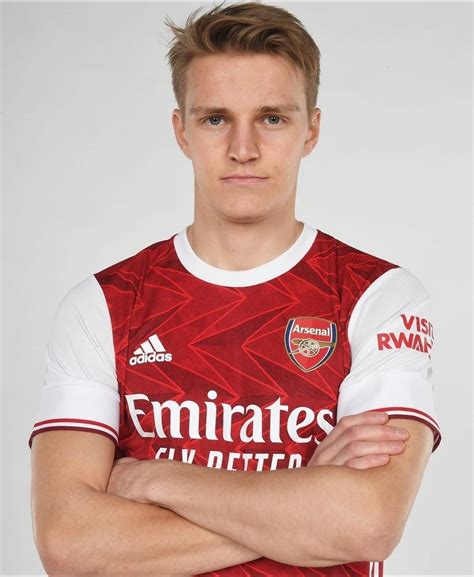 🔥🔥🔥غیررسمی ؛ مارتین اودگارد به آرسنال پیوست طرفداری