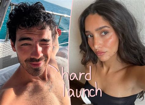 Joe Jonas Goes Ig Official With Model Girlfriend Tatiana Gabriela