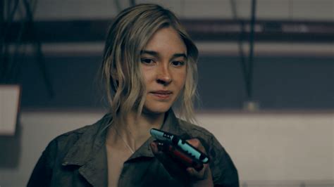 Беги, прячься, бей