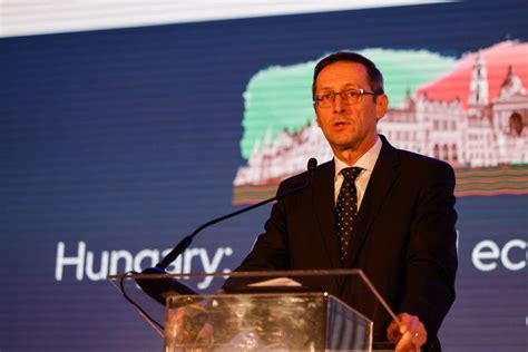 Hungarian Economy Back On Growth Track Finance Minister Says Daily